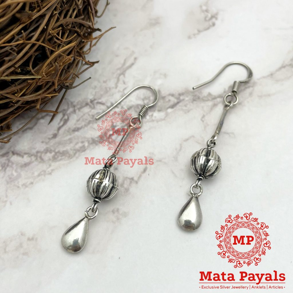 Sphere Drop Oxidised Hanging – matapayals