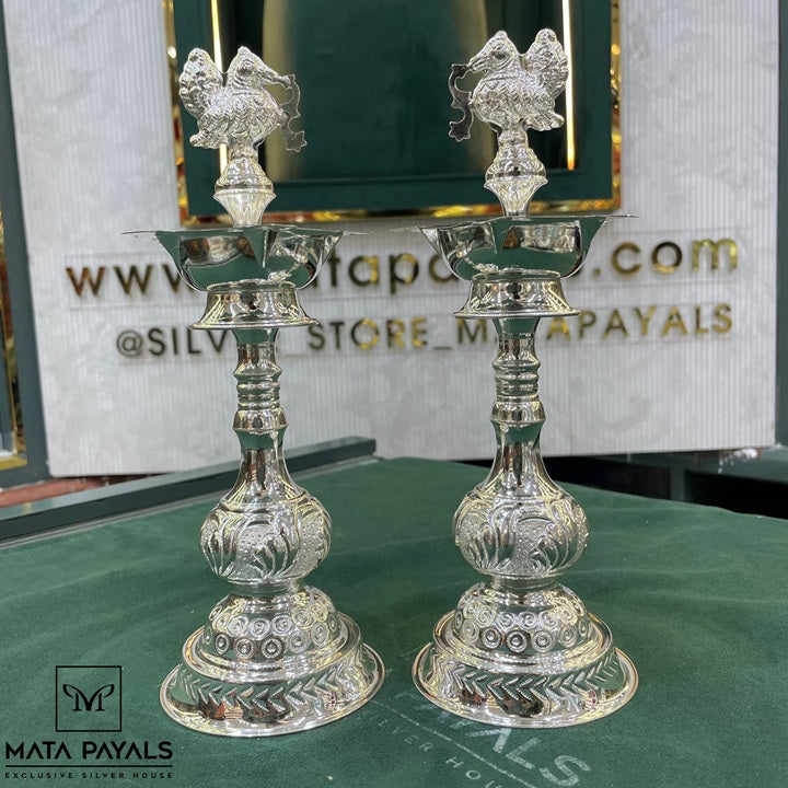 Attractive Plain Silver Deepa – matapayals