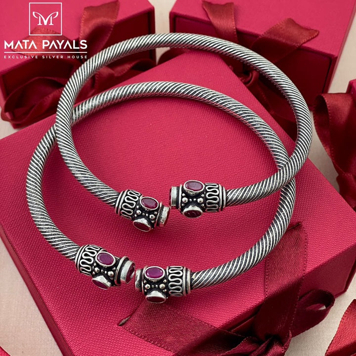 Traditional Cut Stone Leg Kada – matapayals