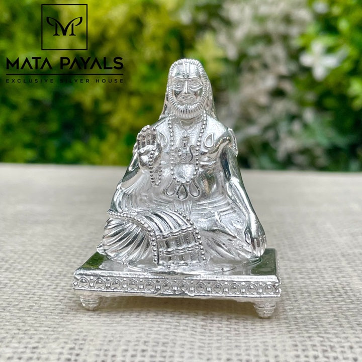 Blessing Raghvendra Swami Idols – matapayals