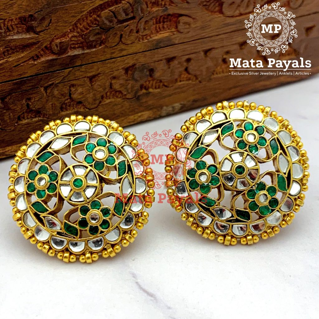 Gleaming Green Kundan Stud – matapayals